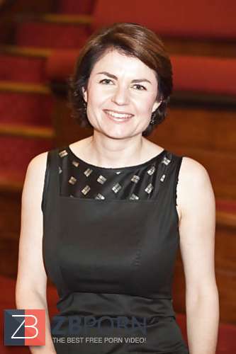 Jane Hill Girlgirl Newsreader Zb Porn