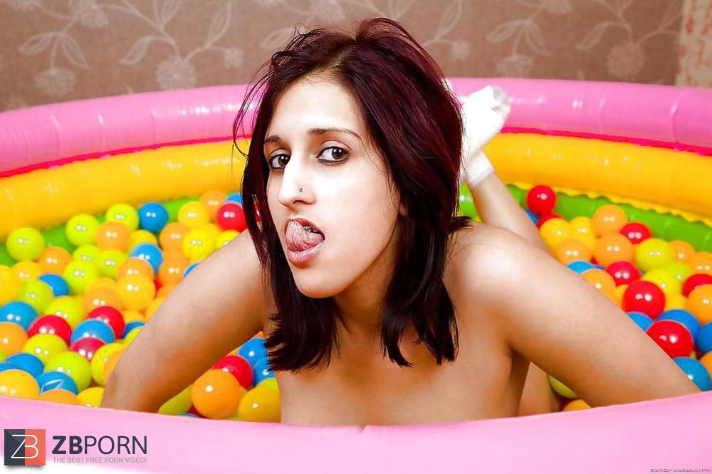Zarina Masood Zb Porn