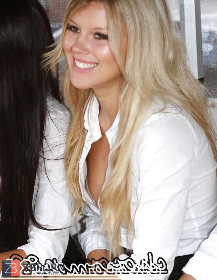 Una Chica Pirelli No Undies Zb Porn